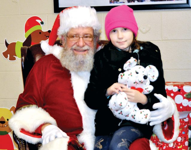 Santa Claus Visits Elkins | News, Sports, Jobs - The Intermountain